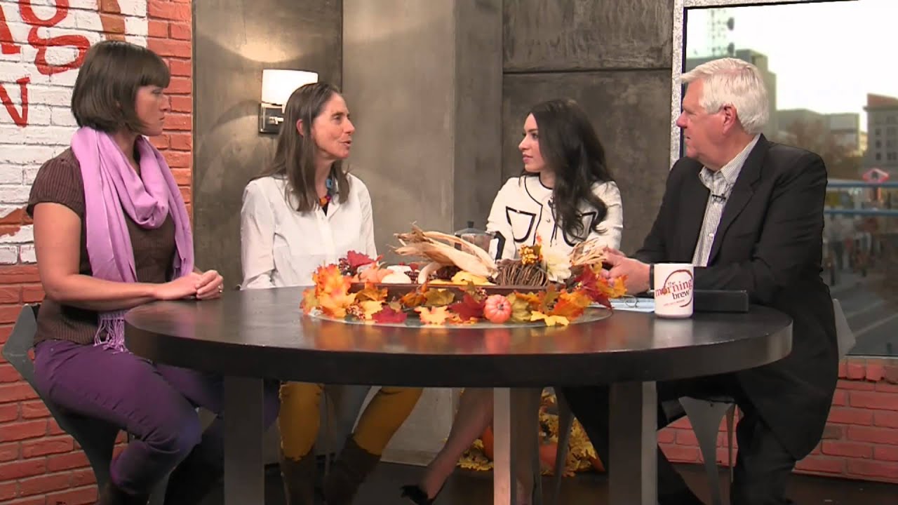 Featured Artist Holly Roberts Stops By - YouTube