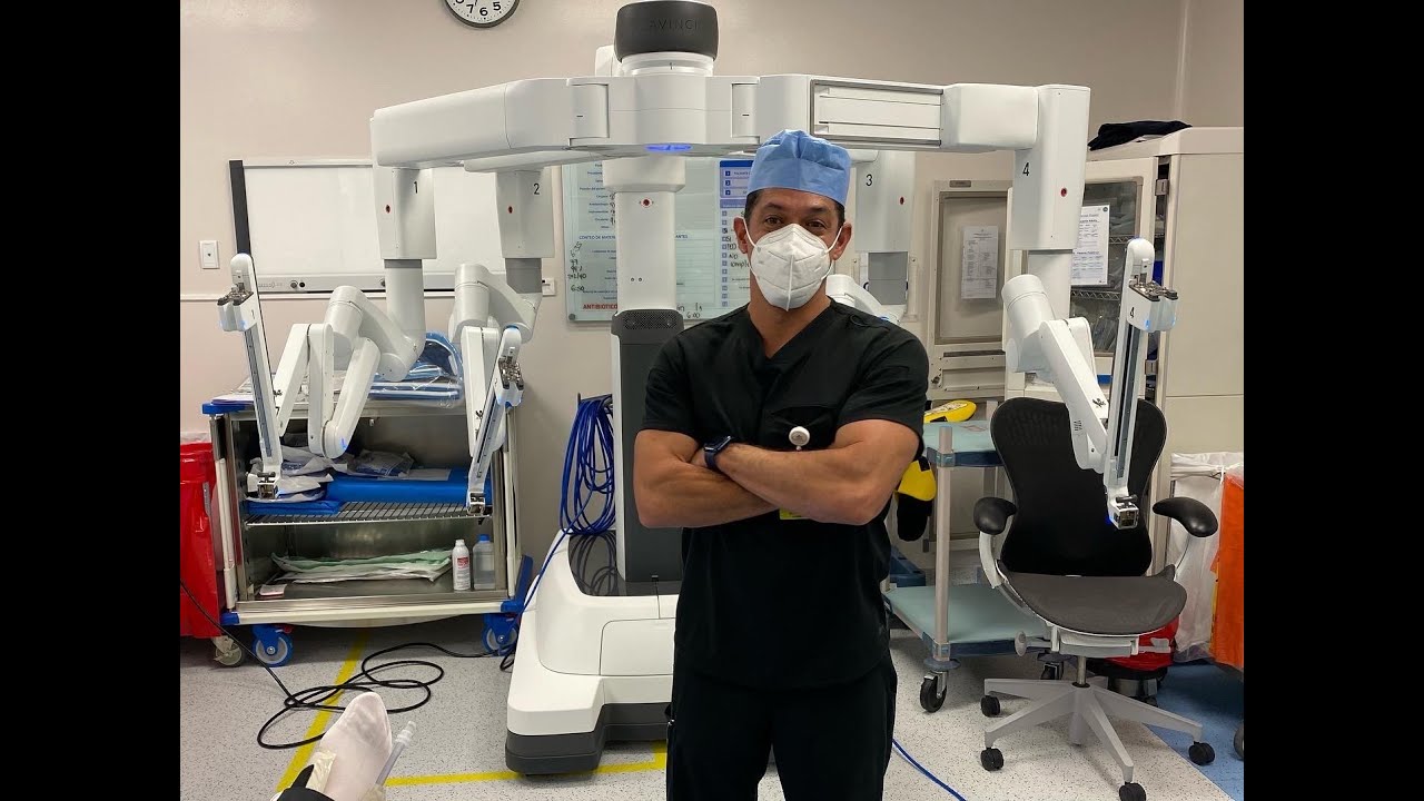 Dr. Carlos Vásquez Lastra - YouTube