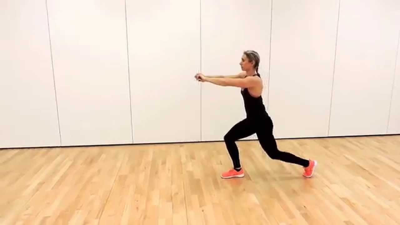 EVOLVE FITNESS 365 - WALKING LUNGE WITH TRUNK TWIST - YouTube