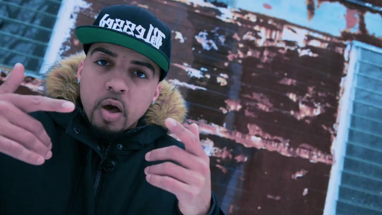 Chacka "El Comentario" - Uff | Video Official - YouTube