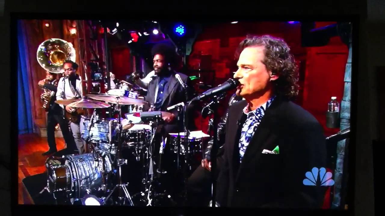 Growing Pains Theme live w/ The Roots - YouTube