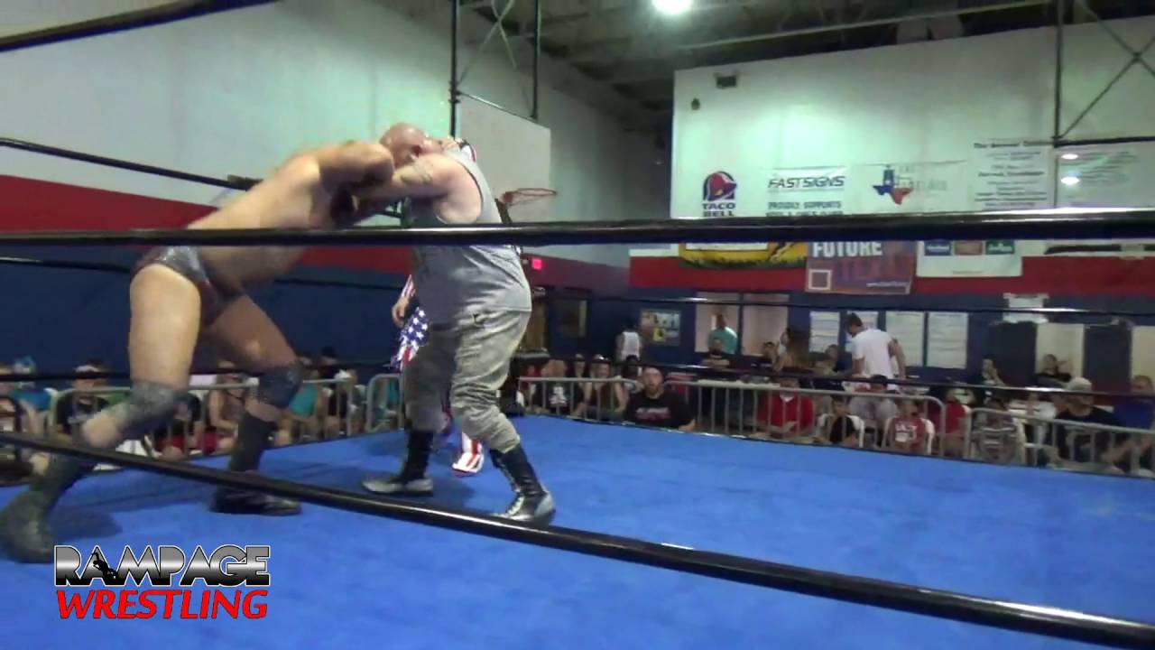 Hammer Hurst -vs- Jake Logan - YouTube