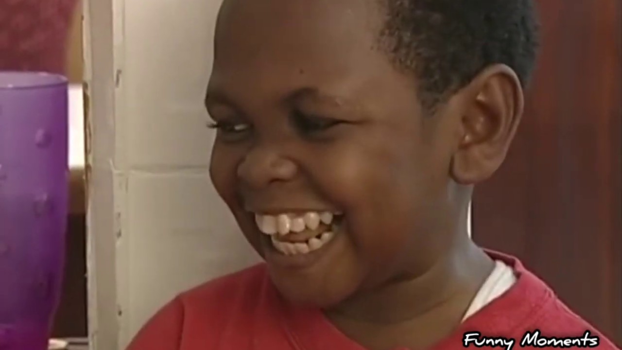 Funny Movie - Funny Moments comedy from the Nigerian Kids - YouTube