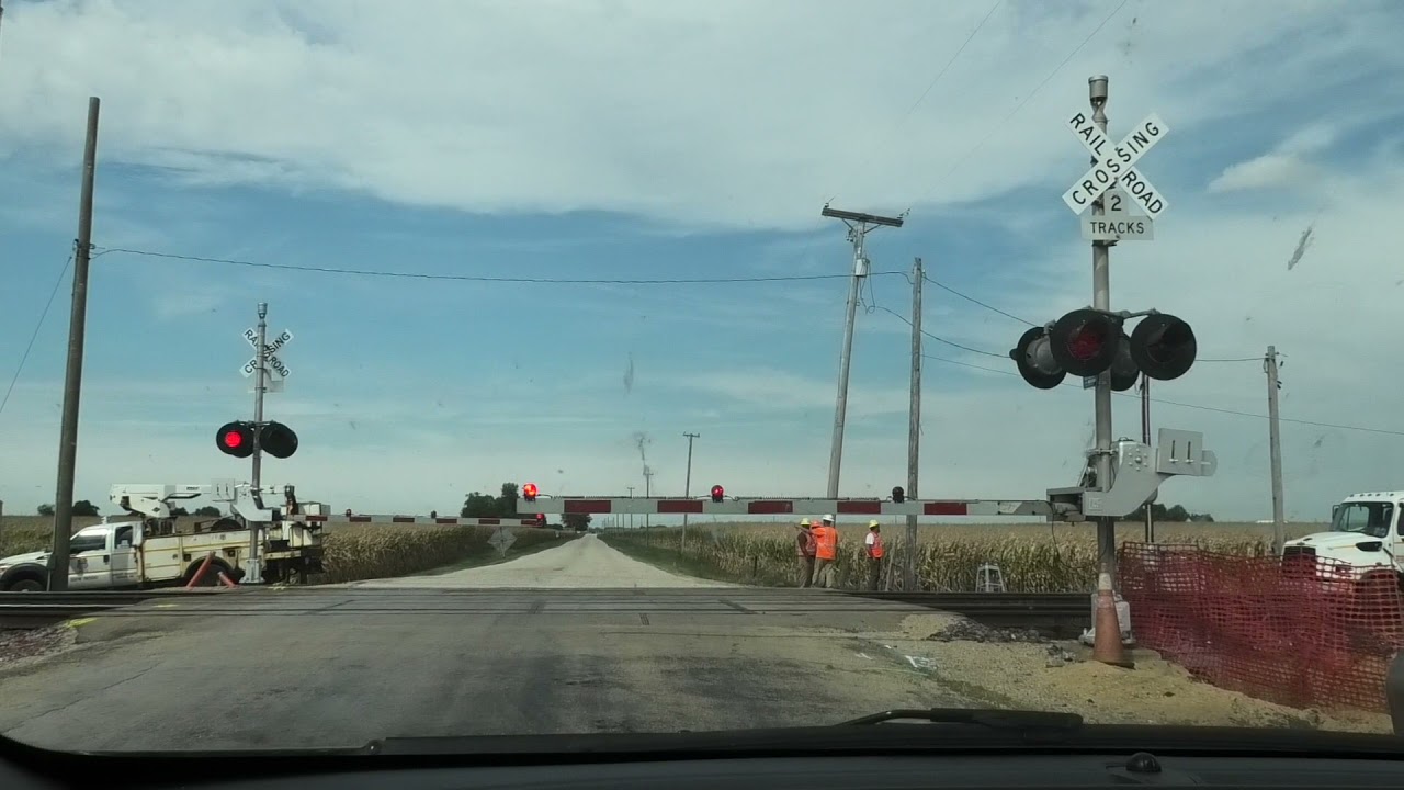 UP 5087 West in Dixon, IL 9/14/21 - YouTube