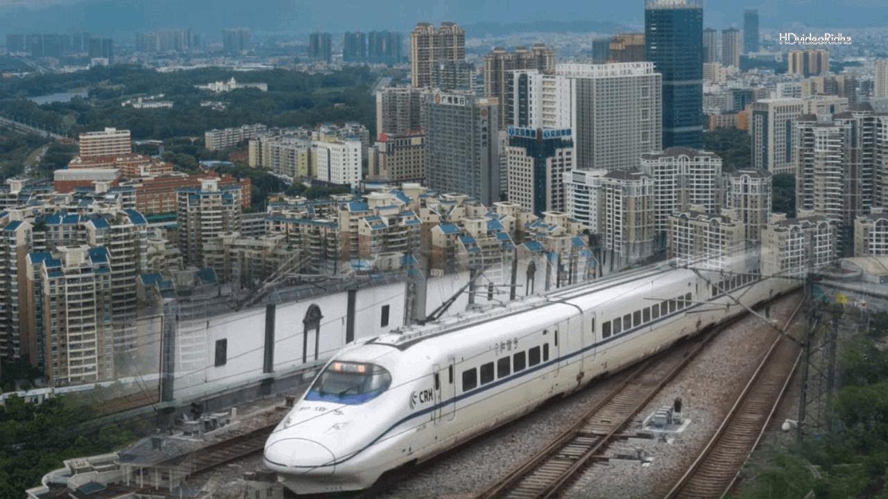 the Chinese capital and the passage of express trains - YouTube
