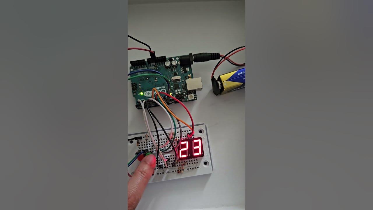 MStronik. Counter with two push-buttons, a 7-segment-display and an Arduino UNO - YouTube