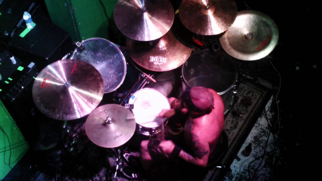 Hank 3 - Shawn "McNasty" McWilliams - Kuntry & Hellbilly set (drum cam with Q3HD) - YouTube