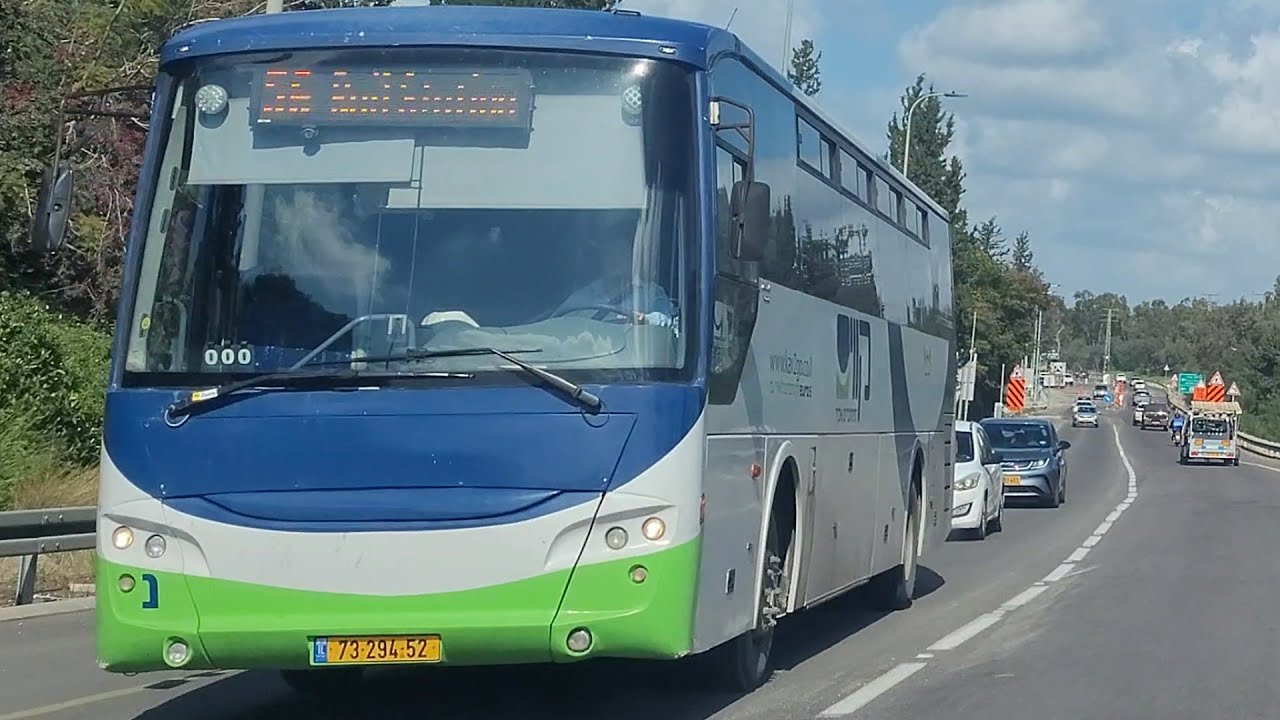 Volvo B7R Mars of Kavim on Route 56 on Road 562 in Kadima Tsoran - YouTube