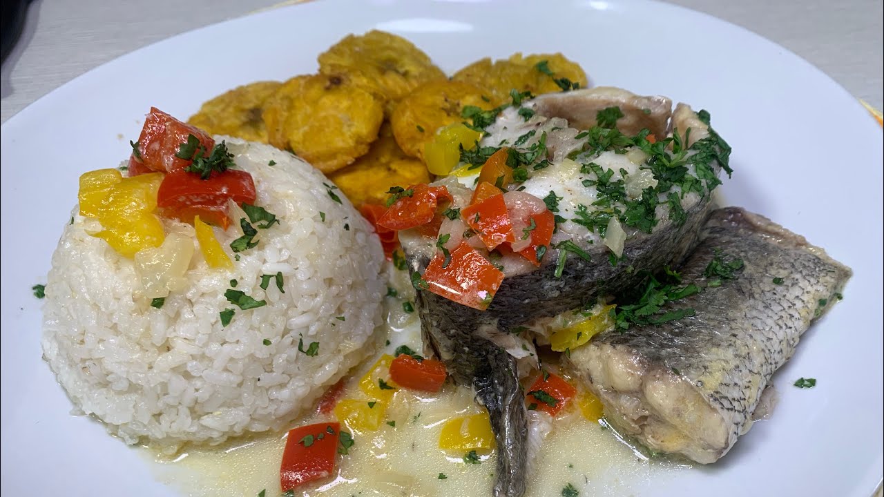 Encocado de Pescado - YouTube