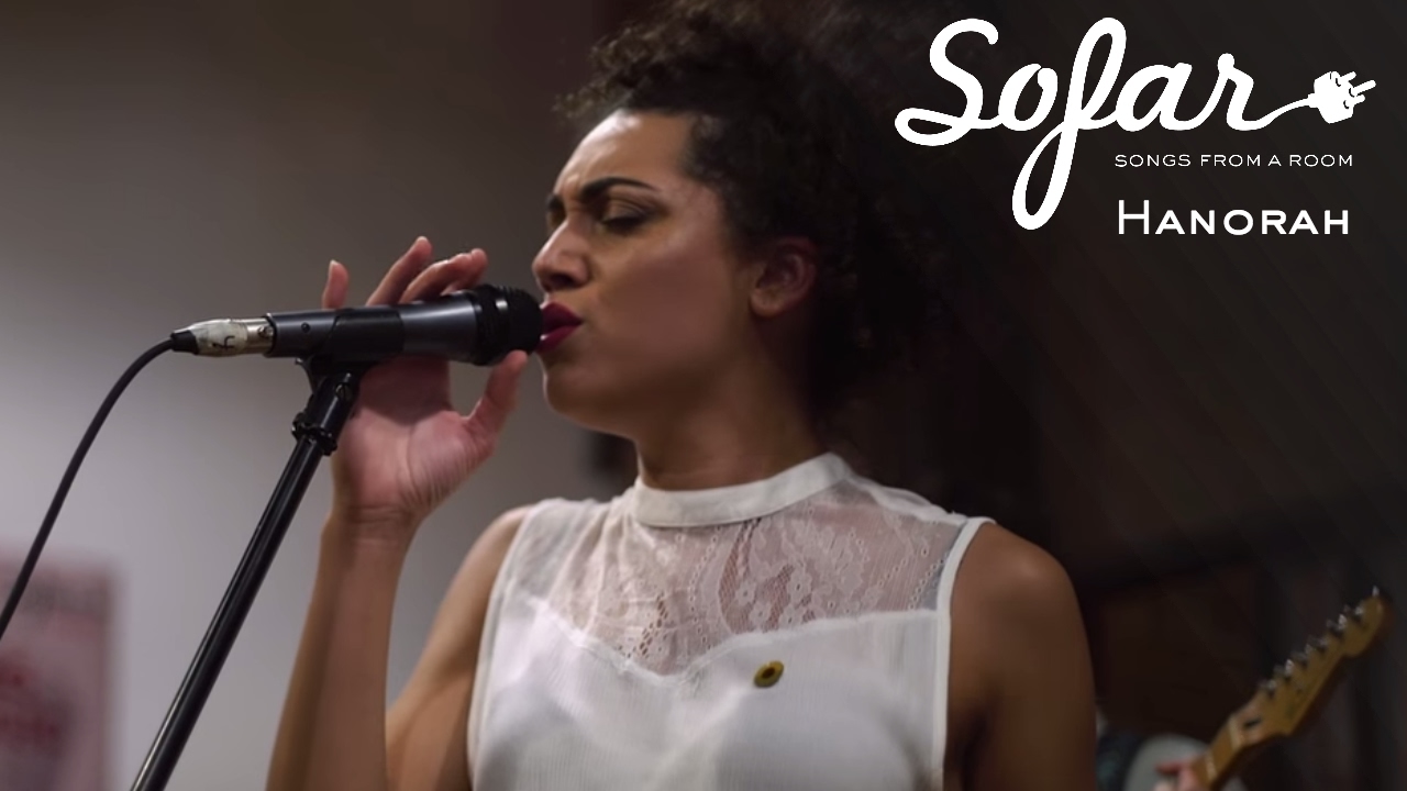 Hanorah - Clementine | Sofar Montréal - YouTube