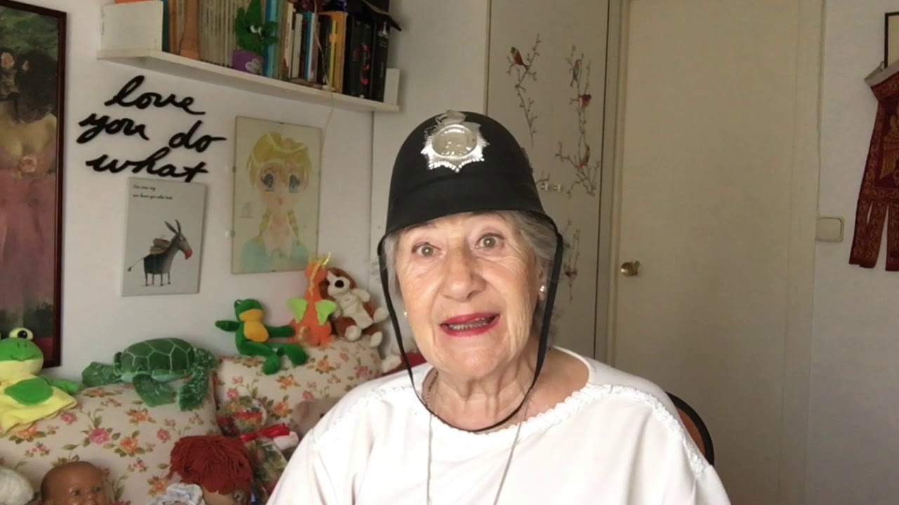 Angela Ruano RED INTERNACIONAL DE CUENTOCUENTOS - YouTube