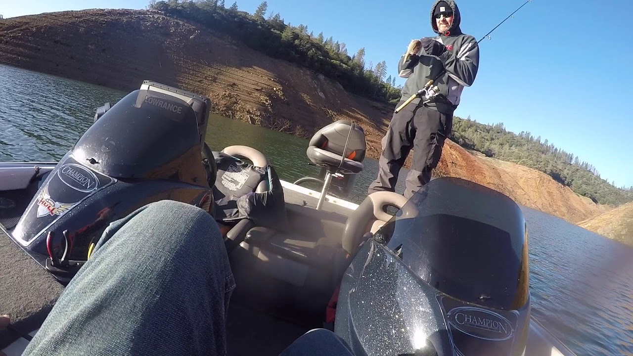 Test Driving Boats & Catching Fish on Lake Oroville! - YouTube