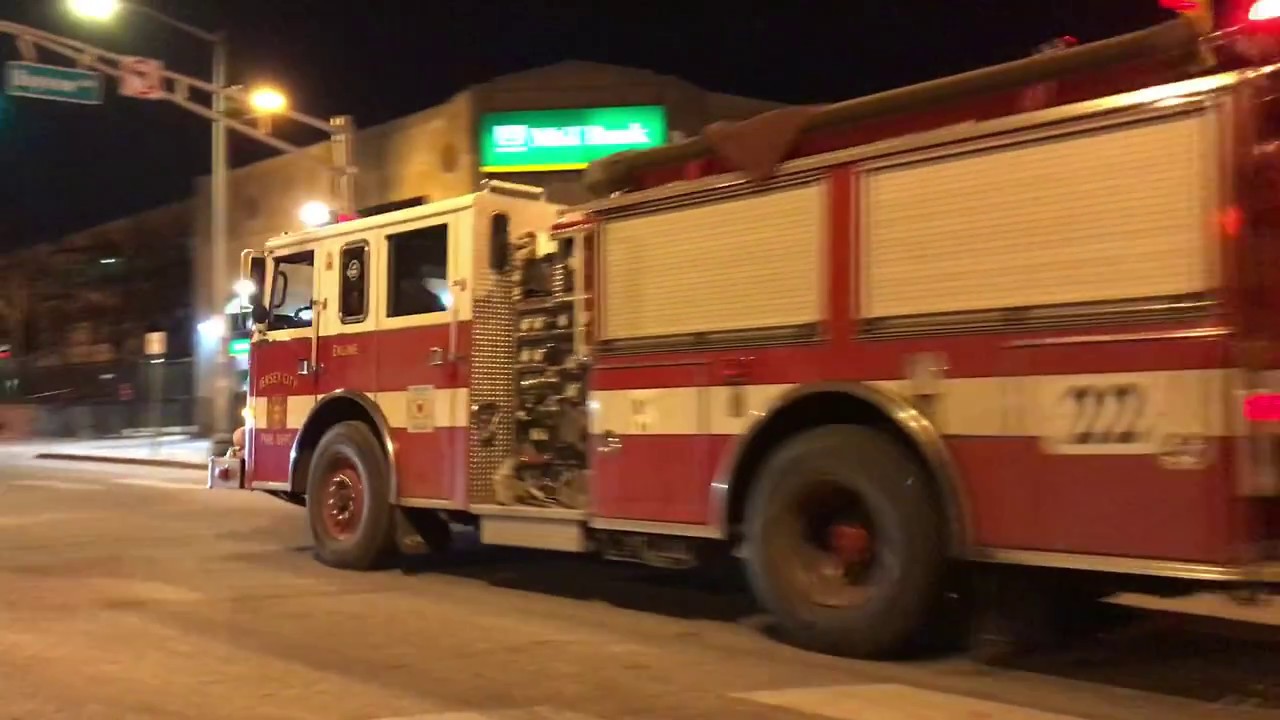 JERSEY CITY FIRE DEPARTMENT SPARE ENGINE 35 RESPONDING OCEAN AVENUE IN ...