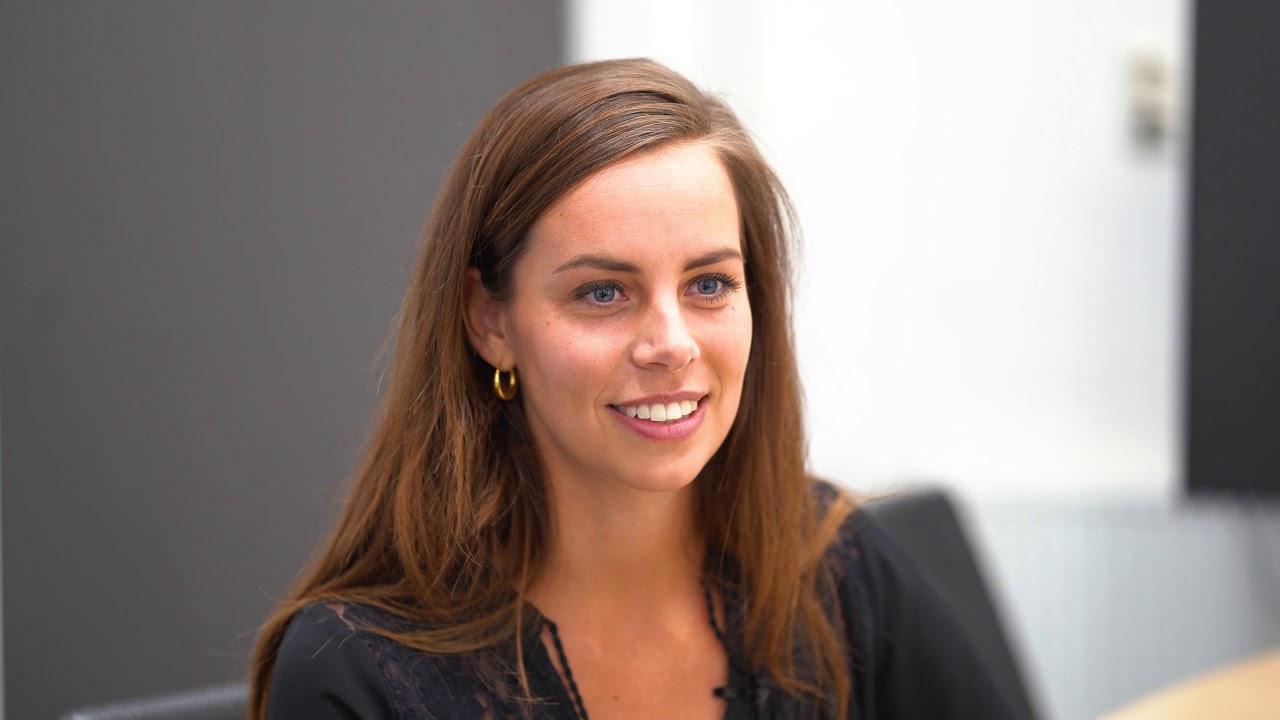 Maak kennis met De Autofinancier - YouTube