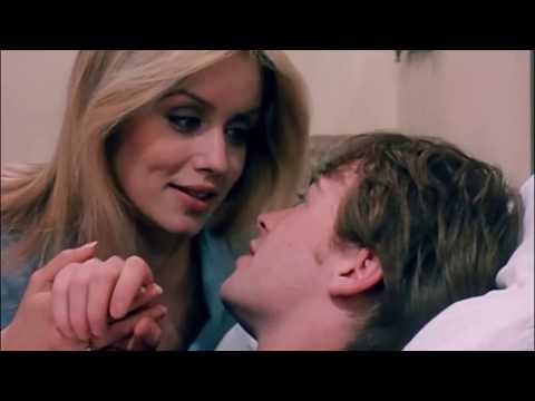 Gloria Guida romantic comedy scene
