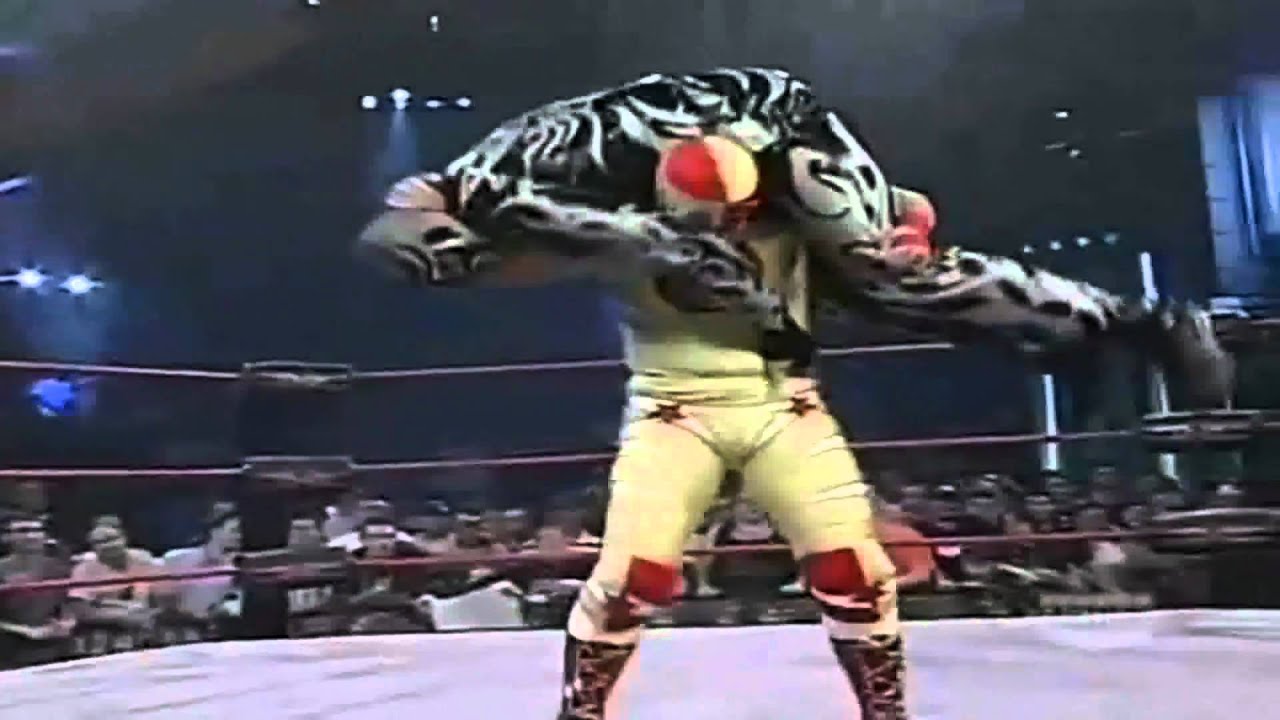 Super Eric Young - Death Valley Driver - YouTube