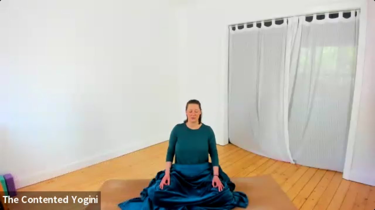 Yoga - Short Meditation/Relaxation/Breath Awareness - Stillness in the ...