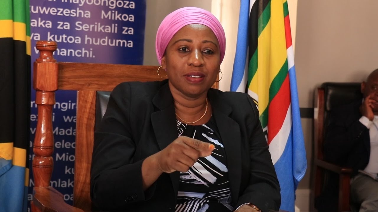 UMMY ATOA MAELEKEZO KWA WAKURUNGEZI TOZO ZA SIMU "PESA HAZIINGII KWENYE ...