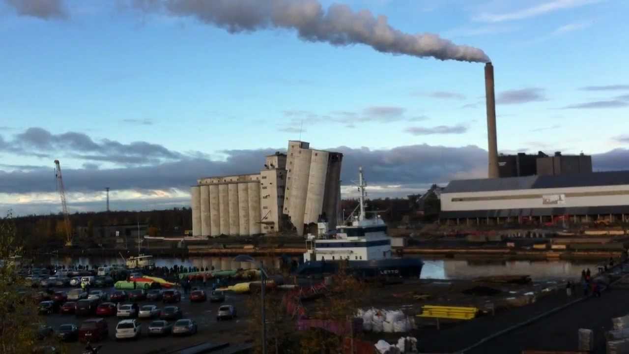 Concrete silo explosion. - YouTube