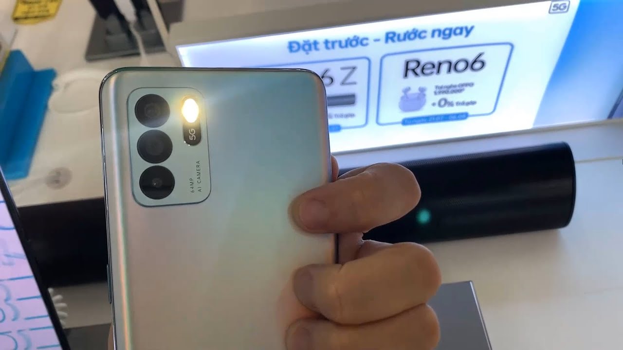 OPPO Reno 6 Z 5G: How To Turn Flashlight ON/OFF - YouTube