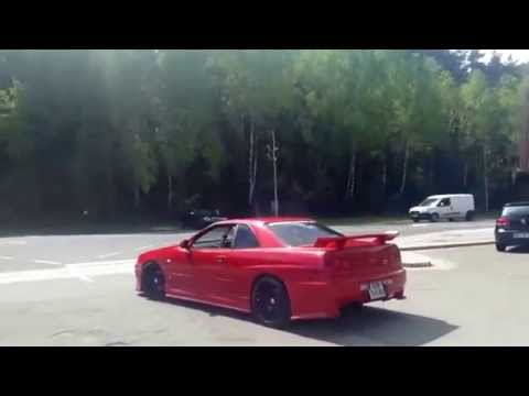 Nissan Skyline R34 GTT Exhaust sound Drift