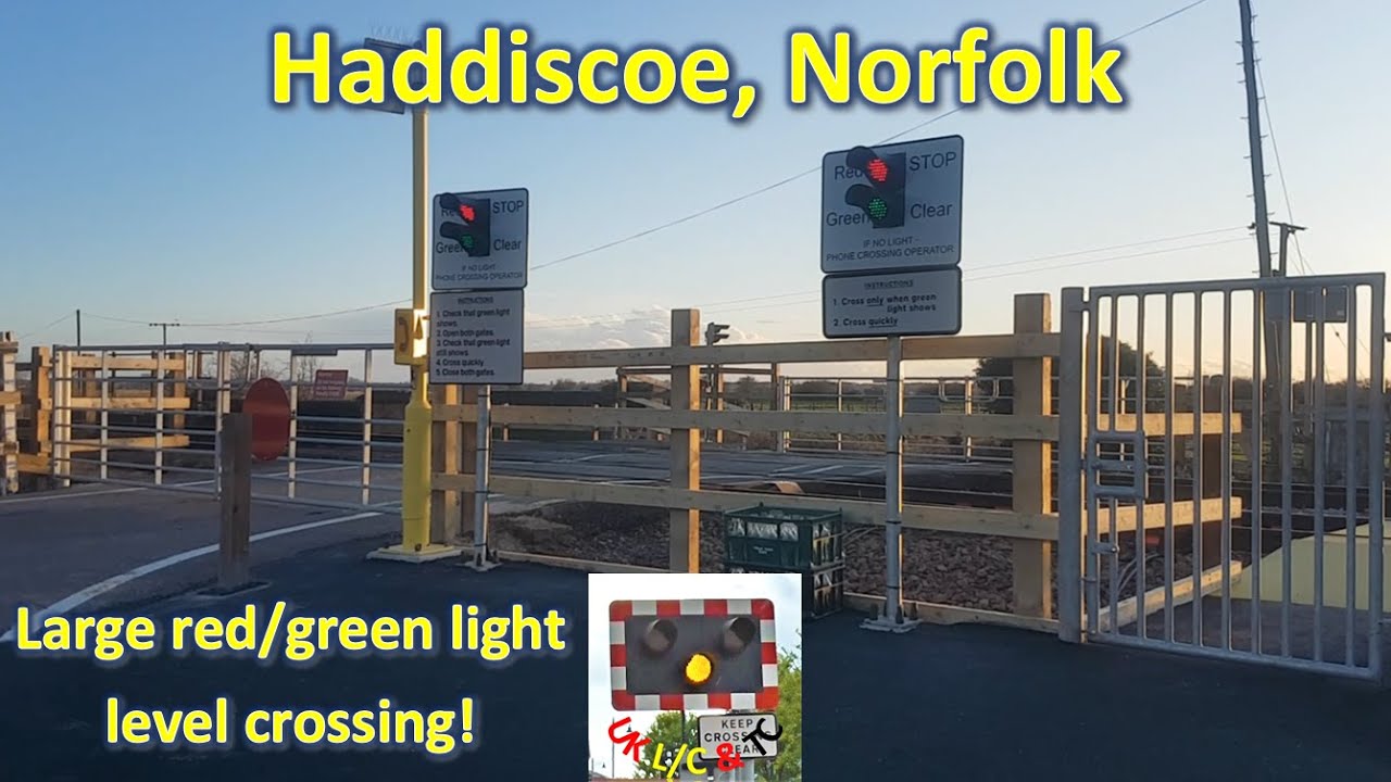 Haddiscoe (User-worked) Level Crossing, Norfolk - YouTube