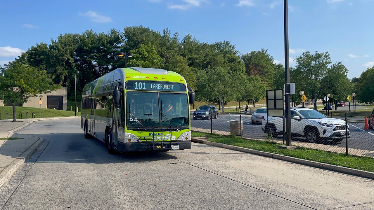 Montgomery County Transit Ride On extRa 2017 Gillig Low Floor Advantage ...