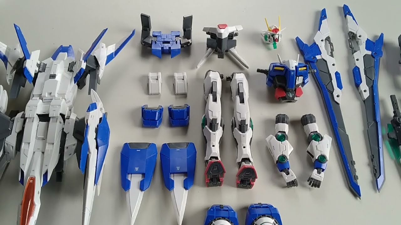 THE FINAL BUILD GUNDAM WING 00 BANDAI - YouTube
