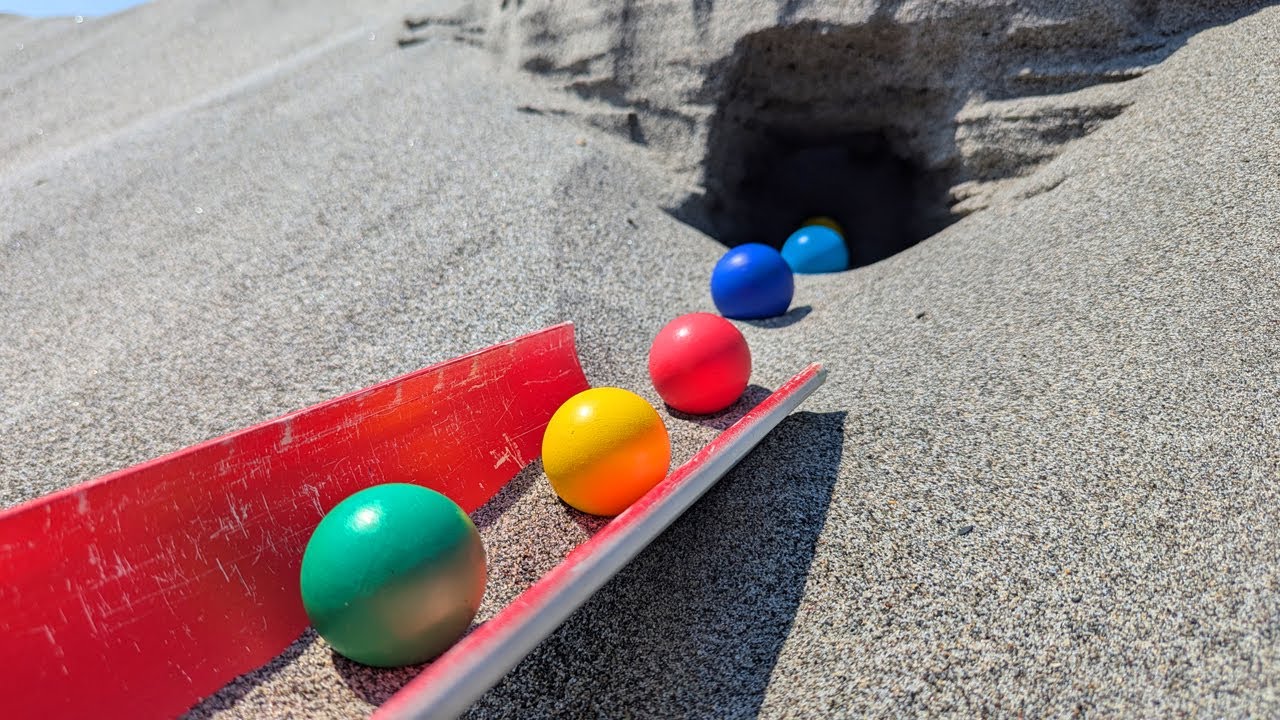 Marble Run ☆ Sand Hole & Tunnel Course [Sandy Beach] - YouTube