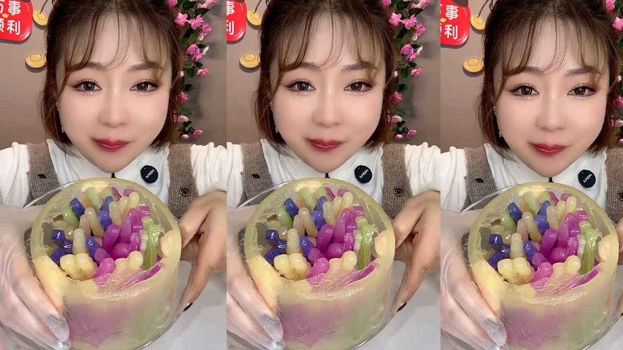 YA / ASMR ICE EATING - YouTube