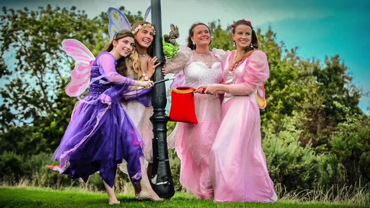 -Genie Mackers princess parties! - YouTube