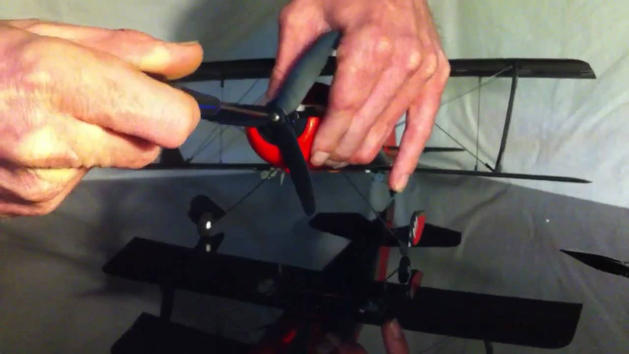 3 Blade Prop Install On A UMX Beast - YouTube