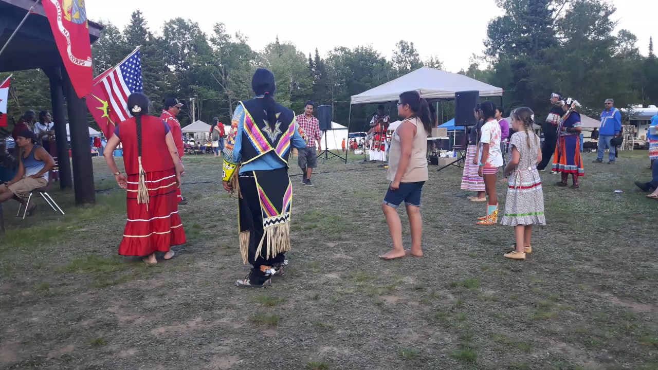 Kojua @red bank powwow 2017 - YouTube