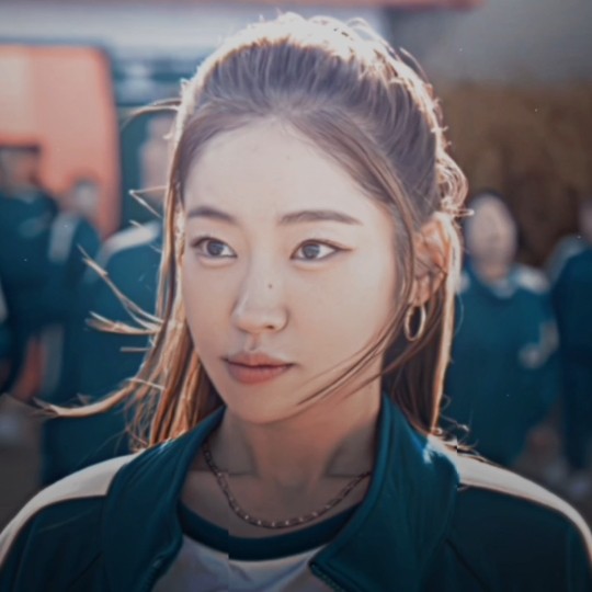 "you got a bee crawling on you" - Kang Mi-na Edit | squid game 2 - YouTube