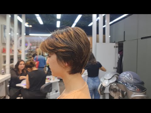 Pixie Saç Kesimi Nasıl Yapılır? Pratik Bilgiler Kısa Katlı Saç Kesimi