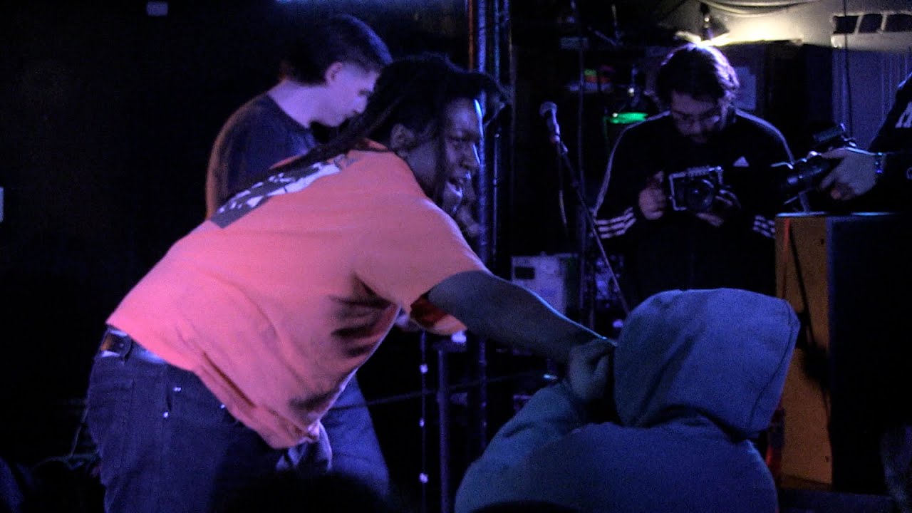 Adrienne - Live - December 2nd 2022 - Full Set - - YouTube
