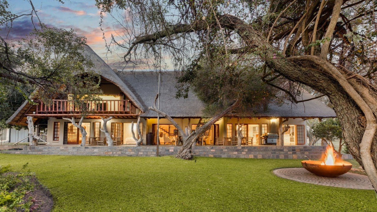 Leseli Lodge Walkthrough Video - YouTube