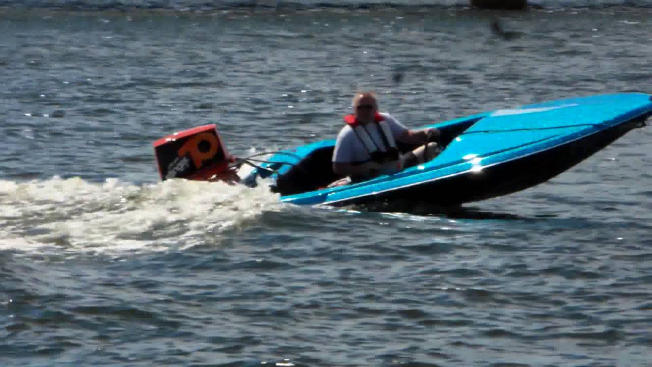 Checkmate MX 13 out for a run - YouTube