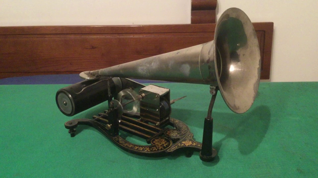 RARE GERMAN PUCK PHONOGRAPH DESIGNED BY Carl Lindström 1898 - YouTube