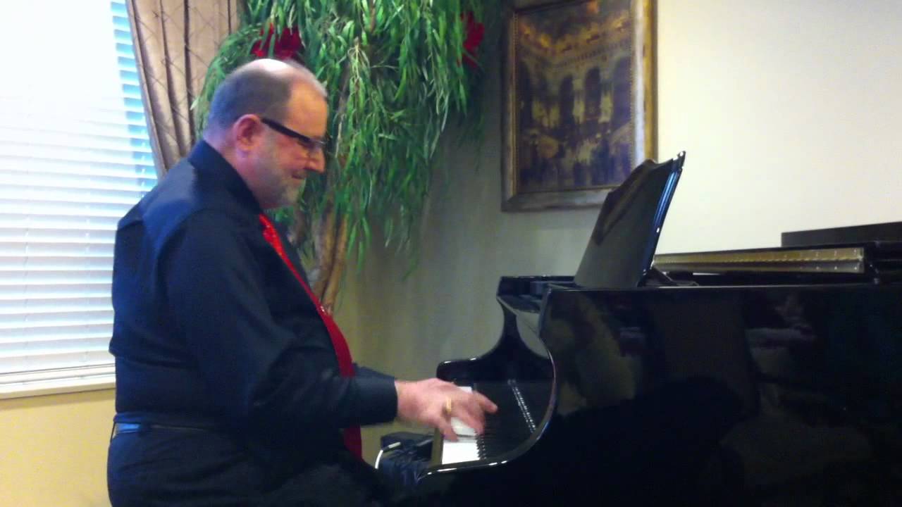 Glen Stevenson, Pianist - Christmas Medley - YouTube