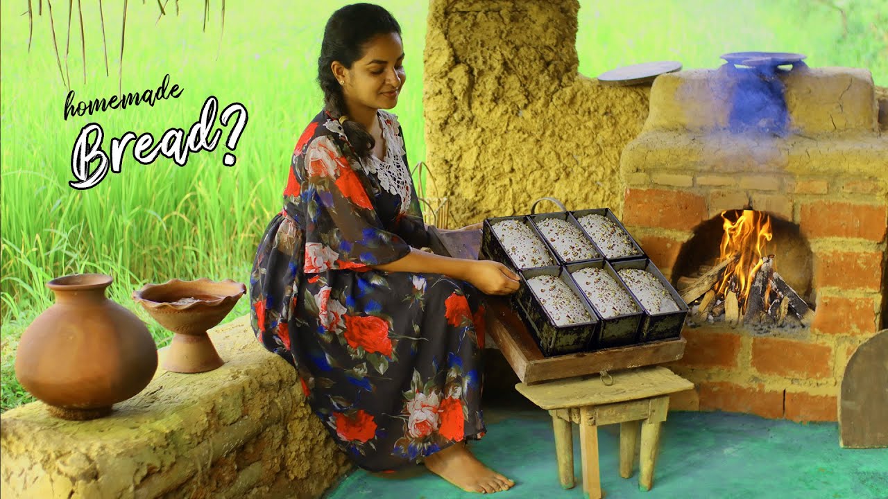 Nutritious Golden multigrain bread with traditional curries for ...