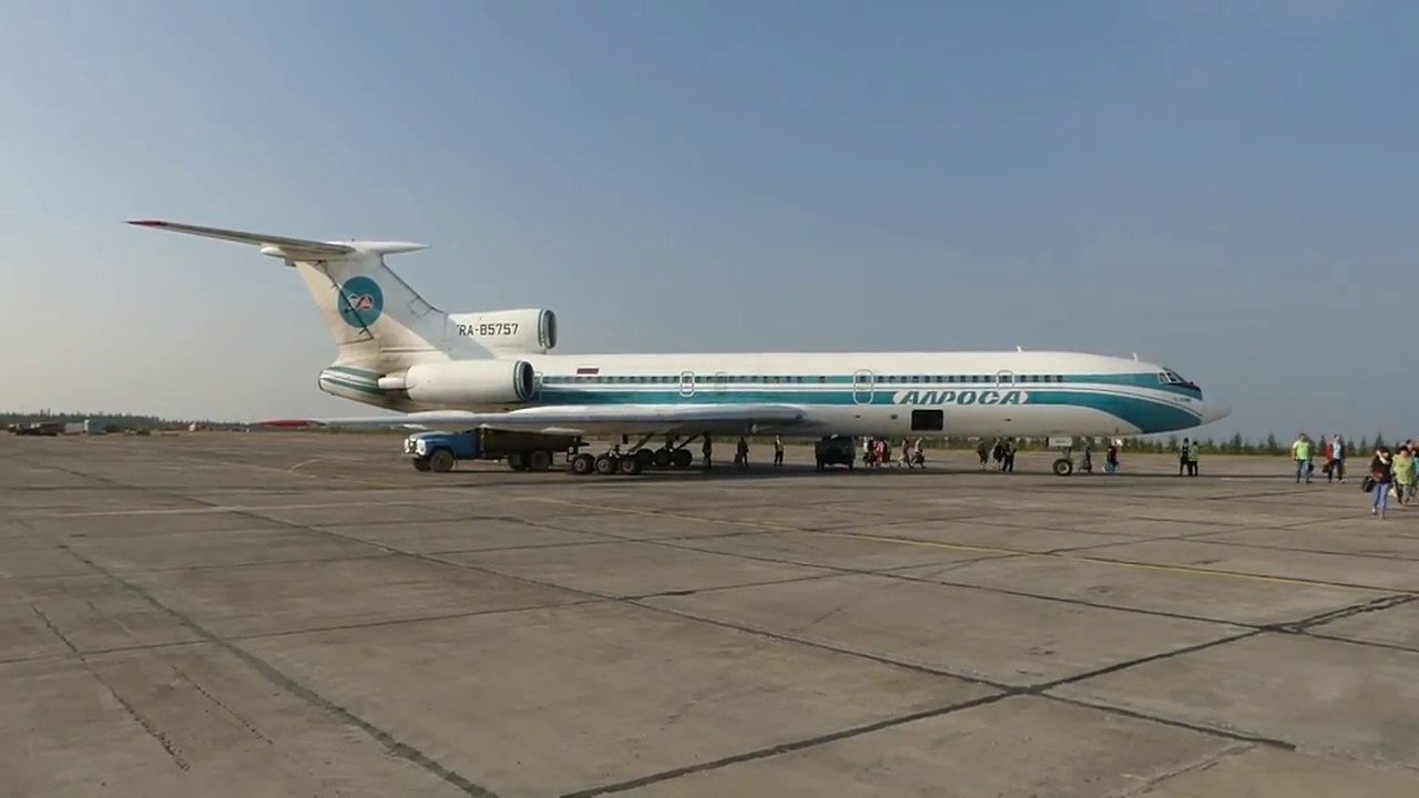 Alrosa Tupolev Tu-154 flight - YouTube