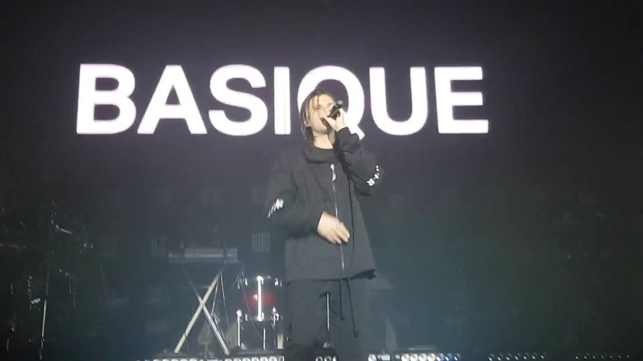 ORELSAN | Basique | Galaxie d'Amneville 8 Février 2018 - YouTube
