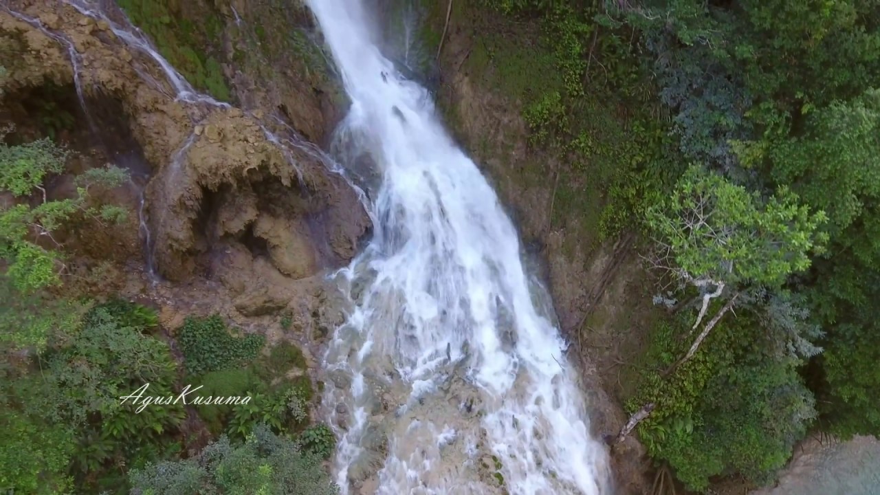 Lapopu Waterfall, Manupeu Tanah Daru National Park, Sumba NTT - YouTube