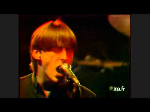 The Jam - Butterfly Collector / But i'm different now - YouTube