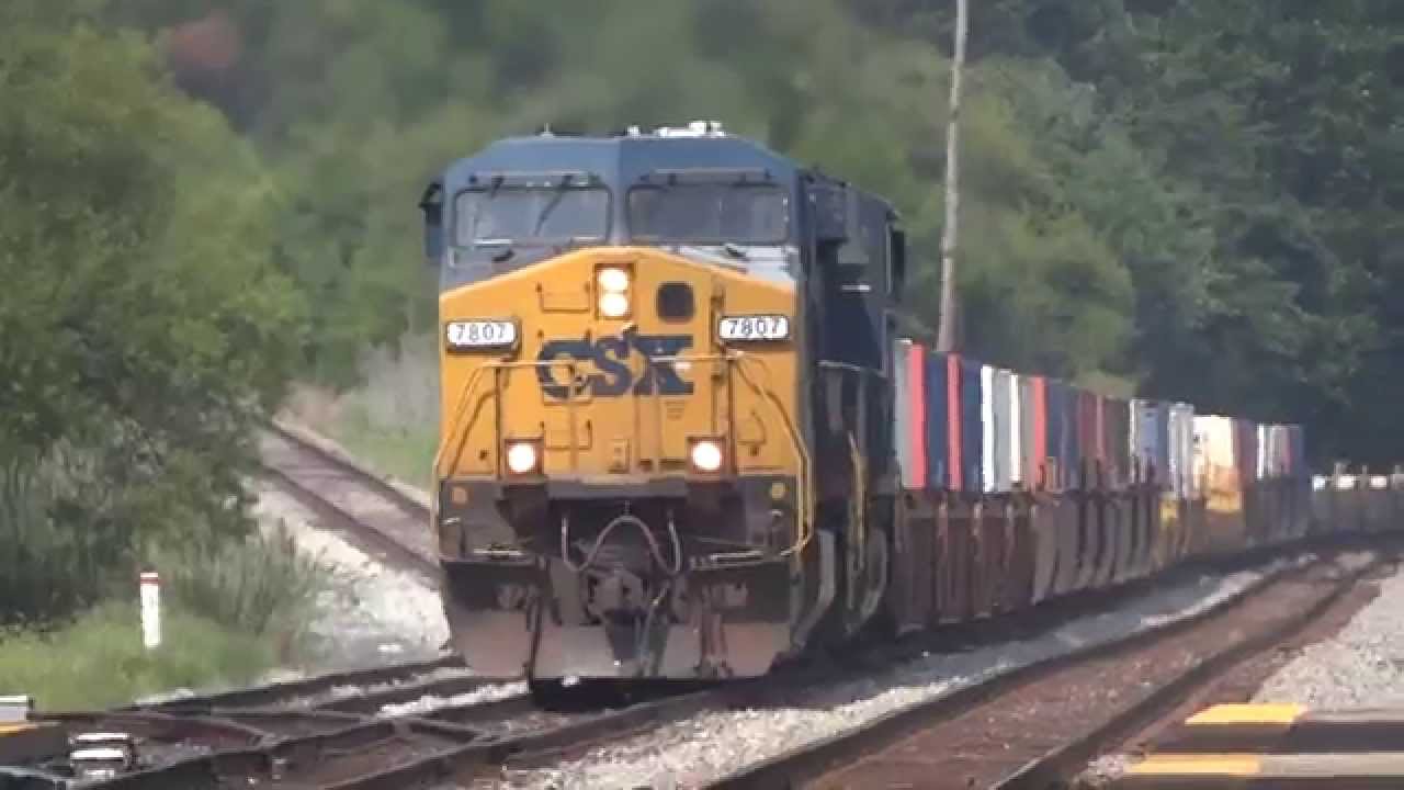 CSX Locomotives 7807 & 3104 - YouTube
