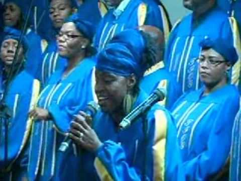IOG Chicago Choir Sings - "He Gave" - YouTube