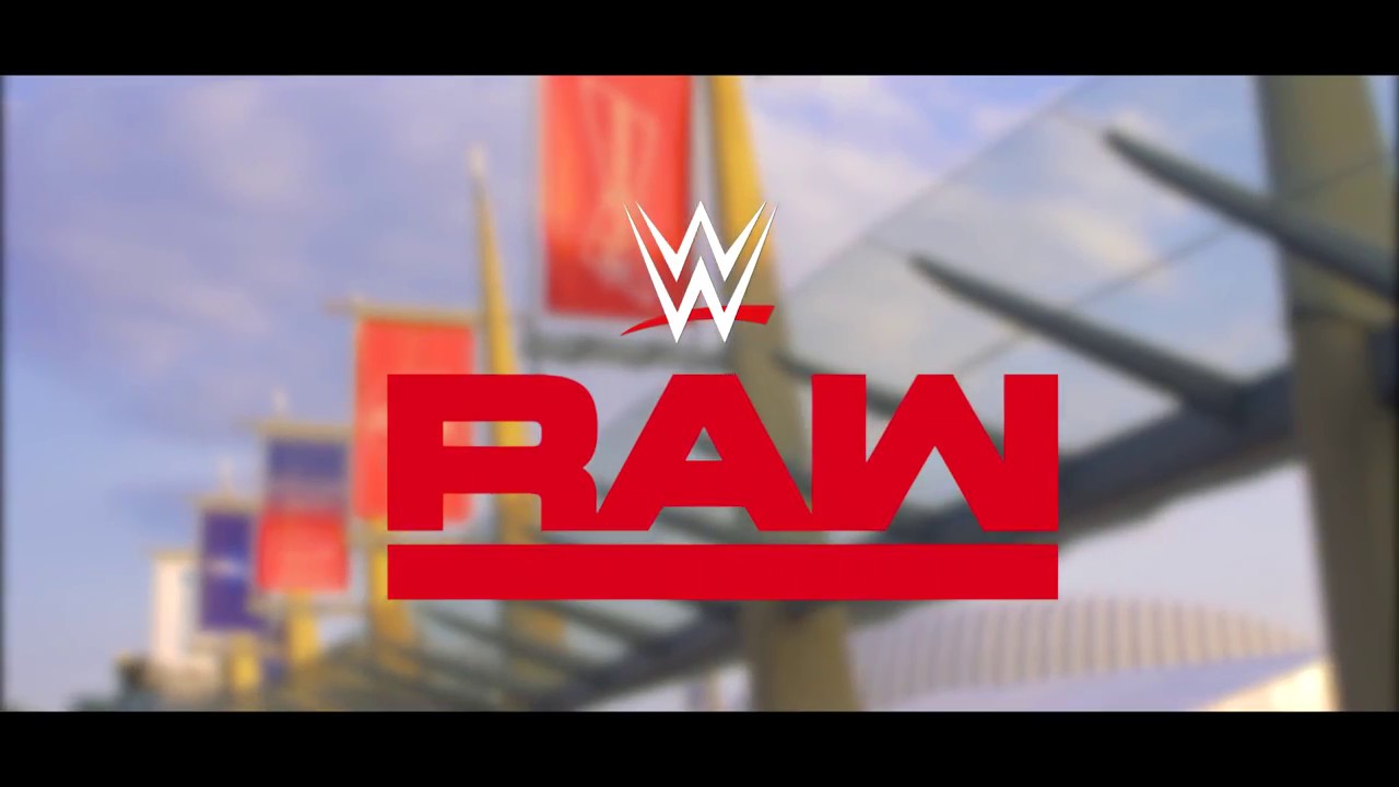 WWE RAW Live at O2 Arena London - YouTube