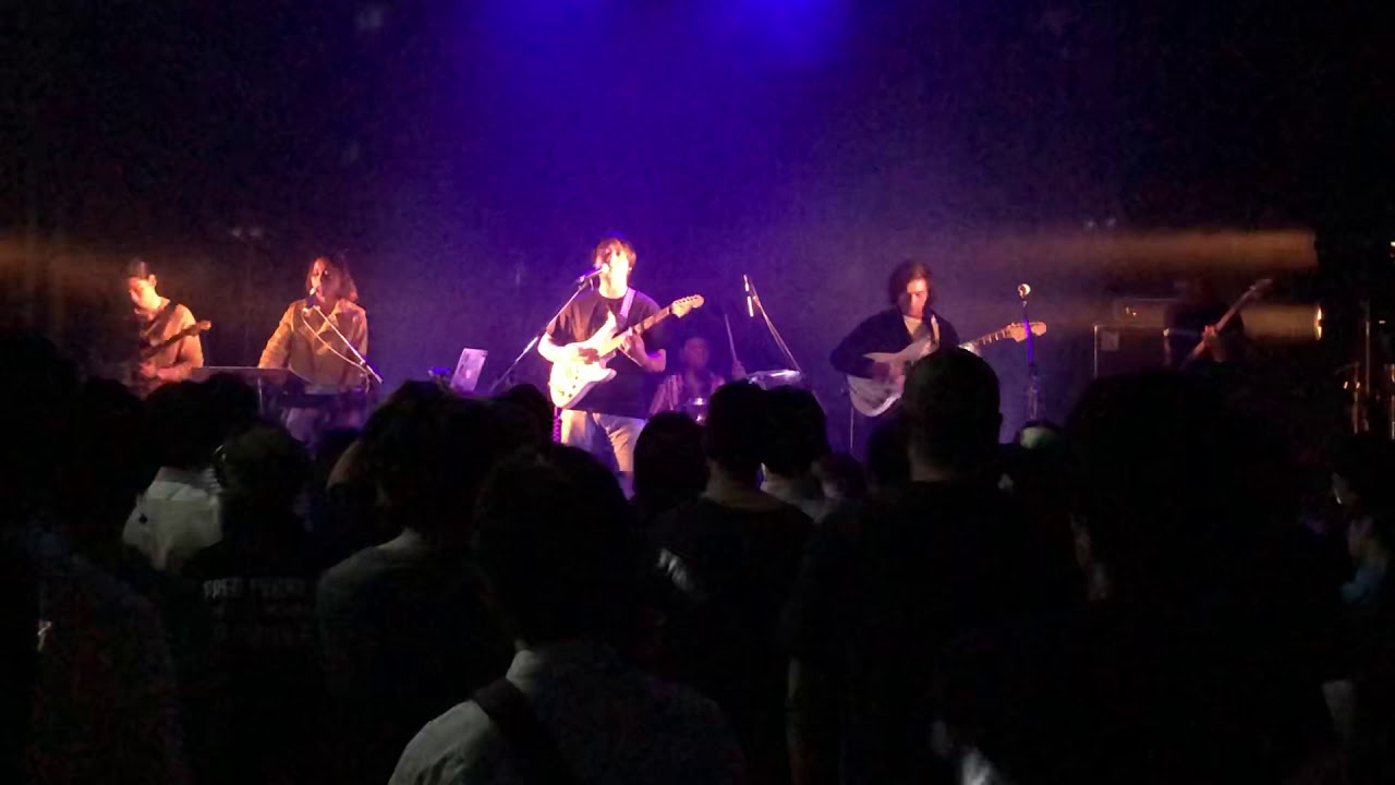 Dancing live in Tokyo by Mellow Fellow - YouTube