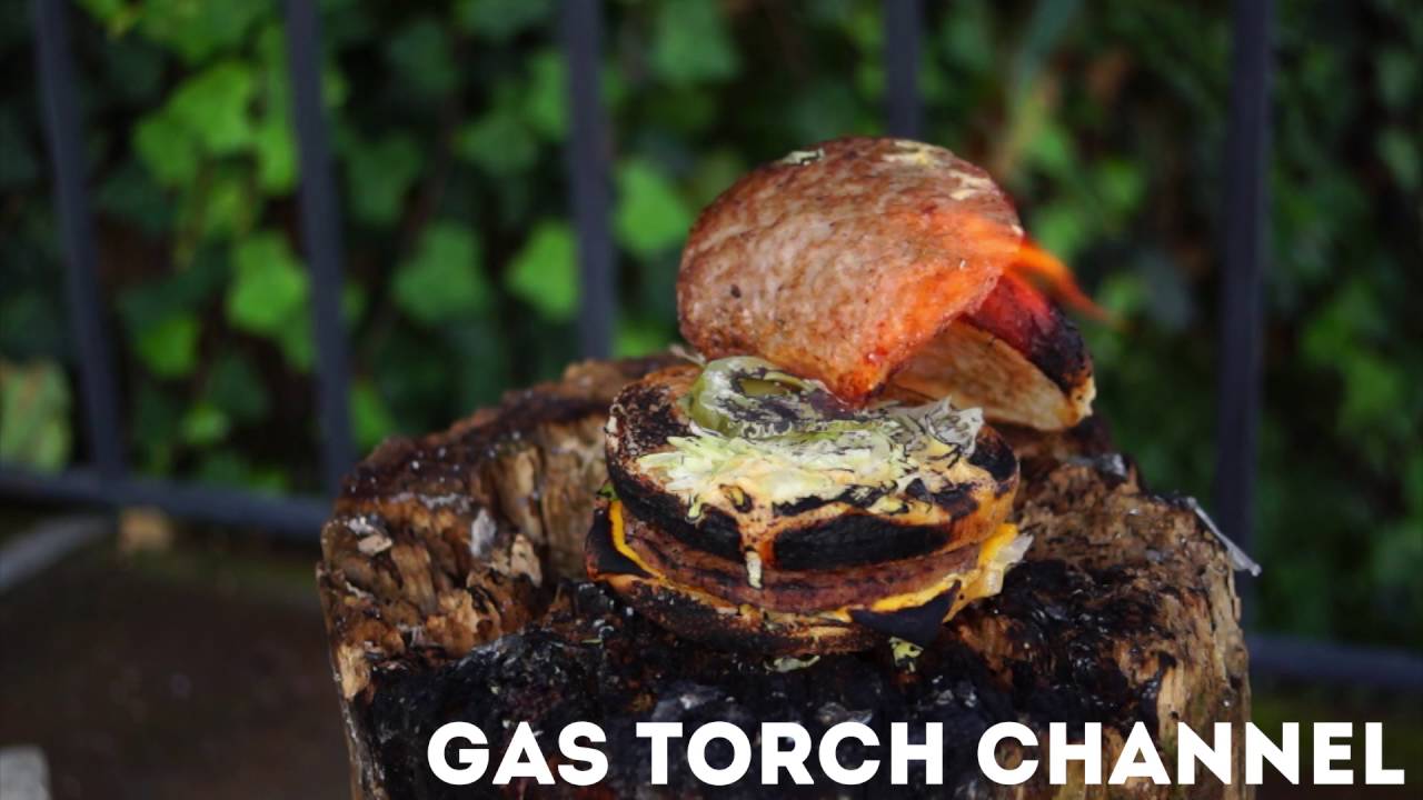 Burning BIG MAC with GAS TORCH - YouTube